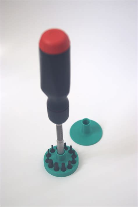 Ltt Linus Tech Tips Screwdriver And Bit Holders 3d Model By Piled On Thangs