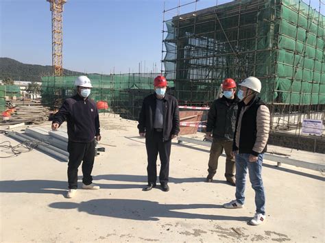 市住建局领导班子带队开展岁末年初建筑施工安全生产暨疫情防控欠薪治理综合检查工作