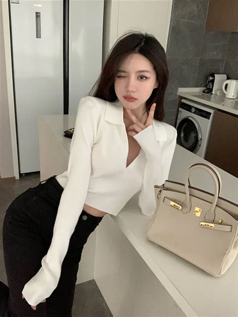 Vintage V Neck Crop Top Sweater On Luulla