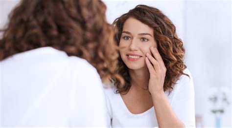 Descubre Cómo Quitar Un Grano Interno Consejos Nivea