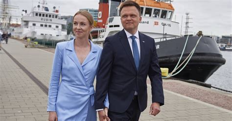Przejmujące słowa Szymona Hołowni Moja żona zginie jeśli będzie
