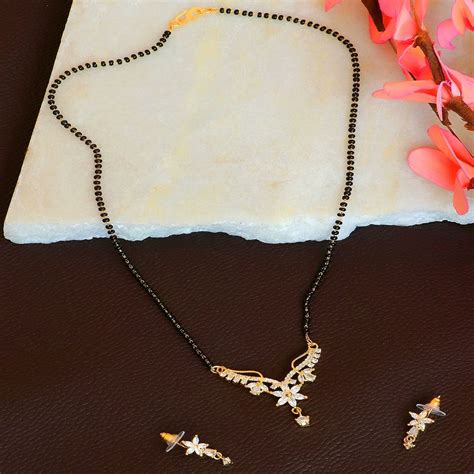 Crunchy Fashion American Diamond Gold Plated Classic Sleek Floral