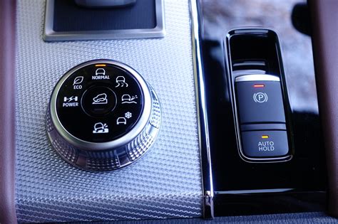 【三菱 アウトランダーphev 新型試乗】「100kmをbevとして走ることができる」は本当か中村孝仁 1枚目の写真・画像 レスポンス