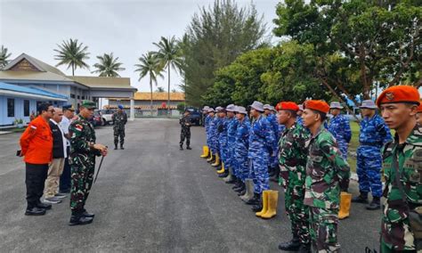 Gerak Cepat Danlanud Raden Sadjad Kirim Prajurit Bantu Bencana Tanah