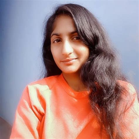 Akashdeep Kaur On A Mission To Provide A Way To Earn From Home Grow