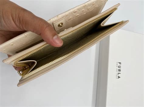 AzuraMart - Furla Lady M Purse - Pergamena - Long