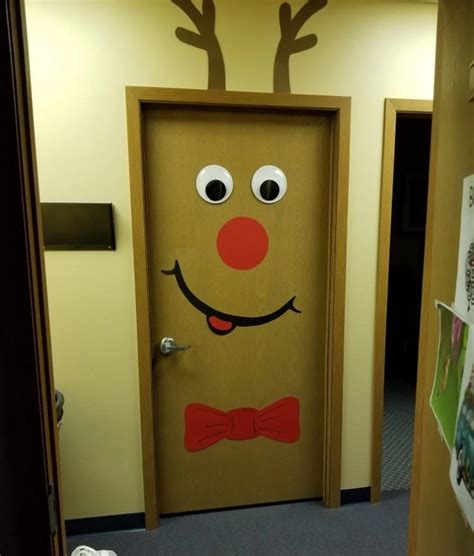 Christmas Classroom Door Decorations 4 Amazing Ideas To Impress Everyone At School In 2022