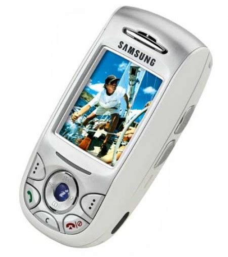 Samsung E800 на ТОП Цена в София, България, на изплащане - Brosbg.com