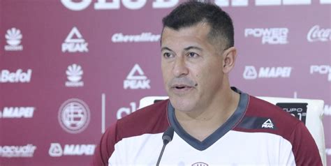 Jorge AlmirÓn Fue Presentado En LanÚs El Gráfico