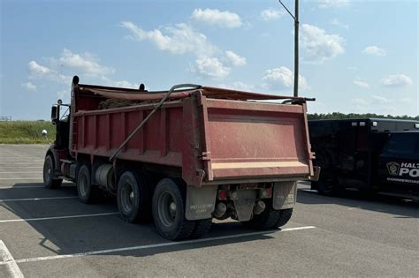 Ontario Truck Had So Many Violations Cops Needed 5 Social Media Posts