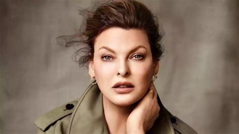 Linda Evangelista Muestra Por Primera Vez Su Rostro Desfigurado Tras