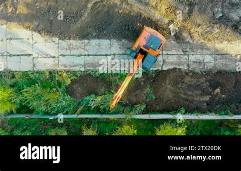 Foundation Digging Stock Videos And Footage Hd And 4k Video Clips Alamy