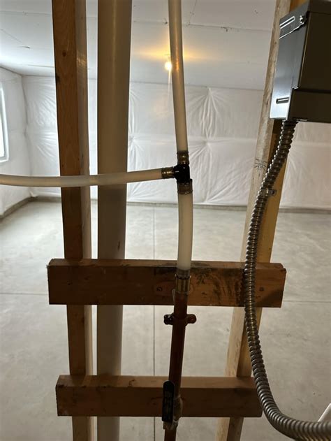 New Homeowner Trying To Identify His Pex System R Plumbing