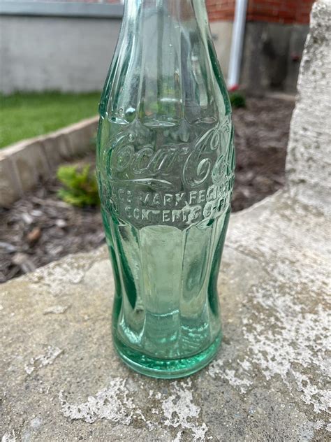 1945 Hobbleskirt Coca Cola Bottle Embossed Coca Cola 6 Fl Ozs Pat D