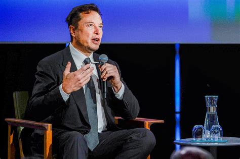 Kremlin Hails Elon Musks Plan To End Ukraine War As Positive