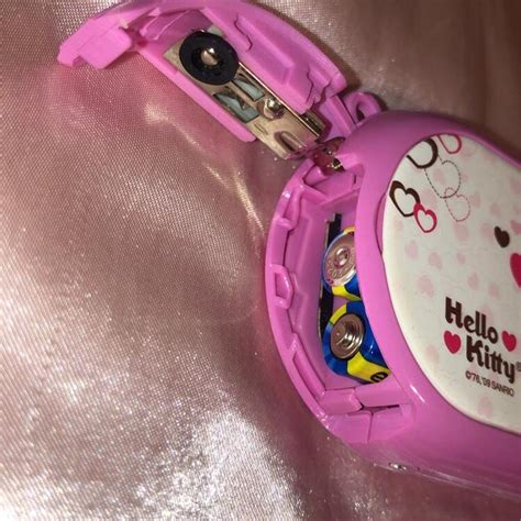 Hello Kitty Digital Camera Send An Offer