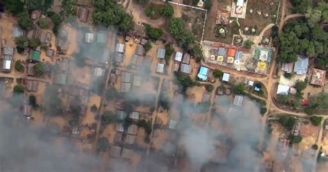 စစ်ကိုင်းတိုင်း မြင်းမူမြို့နယ် ဂုံညင်းဆိပ်ရွာက နေအိမ်နှစ်ရာနီးပါး မီးရှို့ခံရ မြန်မာဌာန