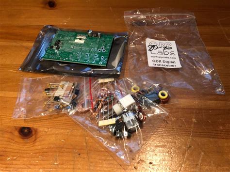 QDX Digital QRP Transceiver 2 PE2V