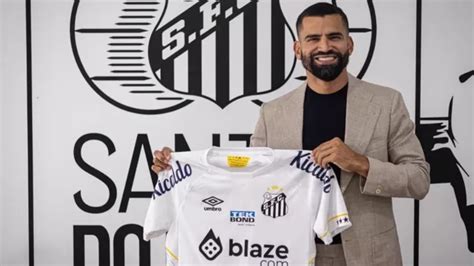 El Santos de Brasil oficializó el fichaje del Vinotinto Tomás Rincón