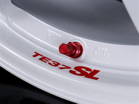 Volk Racing Te37sl Super Lap Edition Dash White 18x9 5 5x114 40