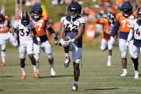 Nik Bonittos Big Day Highlights Denver Broncos Defensive Showing In