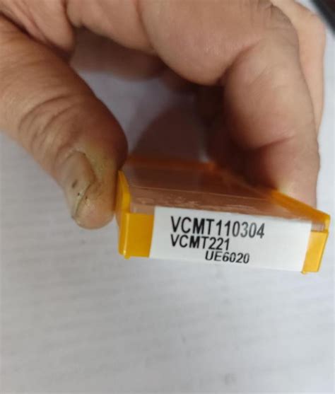 Pločice za tokarenje romb VCMT kom