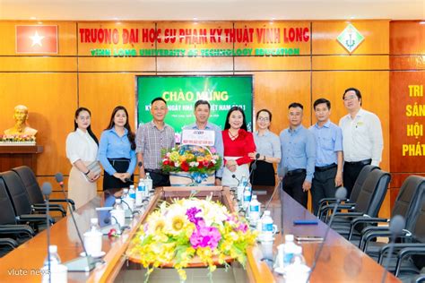 Sổ Tay Sinh Viên Trường Đại Học Sư Phạm Kỹ Thuật Vĩnh Long