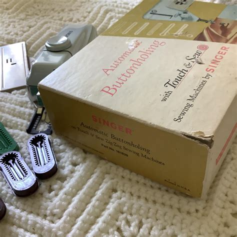 Singer Automatic Buttonholing With Touch And Sew Zig Zag Sewing Machines