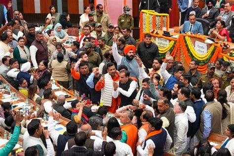 Delhi Mayor Election Clash Between Aap And Bjp When Will Mcd Get New