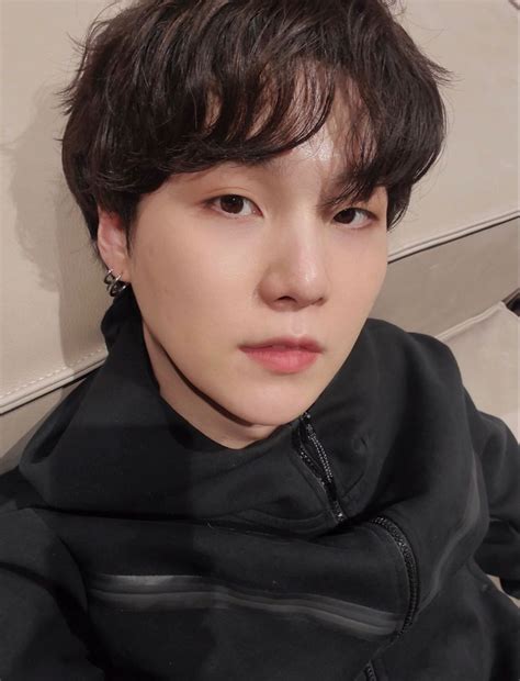 Yoongi Selca Min Yoongi Yoongi Bts Yoongi