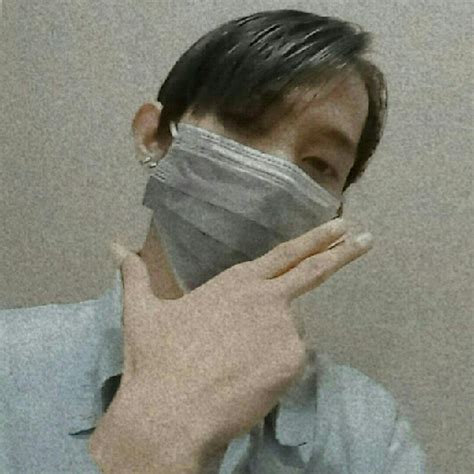 Solved Python Beginner Strings List Problem Write A Program That Takes An Input String And