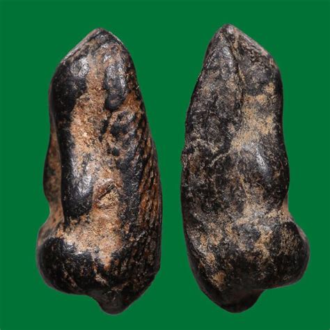 พระปิดตาข้าวตอกแตกเนื้อผงคลุกรัก หนึ่ง คลองพระอุดม Facebook