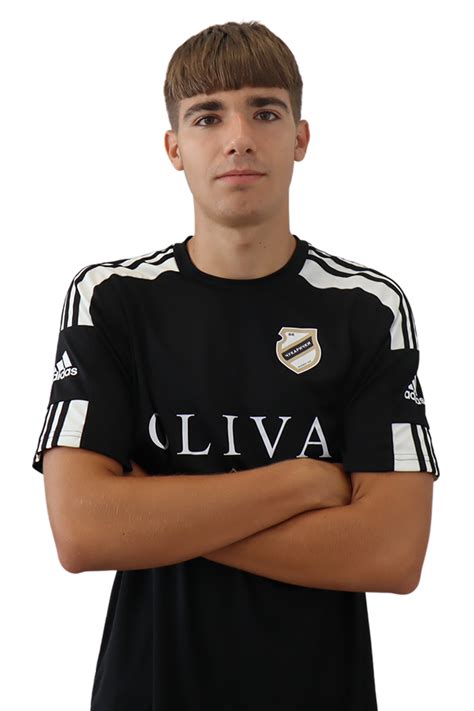 20 Luka Spasić Fk Čukarički