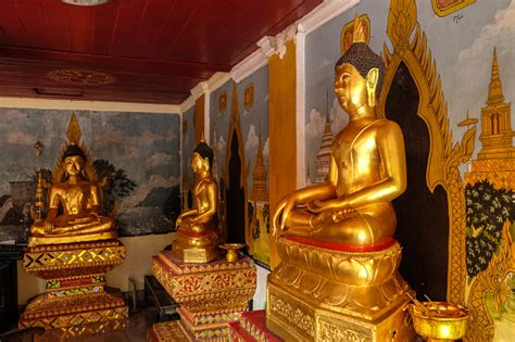 와트 프라 그도 수 텝에서 황금 불상 치앙마이 Thailandasia의 관광 명소 이다 건축에 대한 스톡 사진 및 기타 이미지