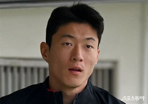 ‘성관계 몰카 혐의 황의조 출국금지황의조 수사관 기피신청 종합