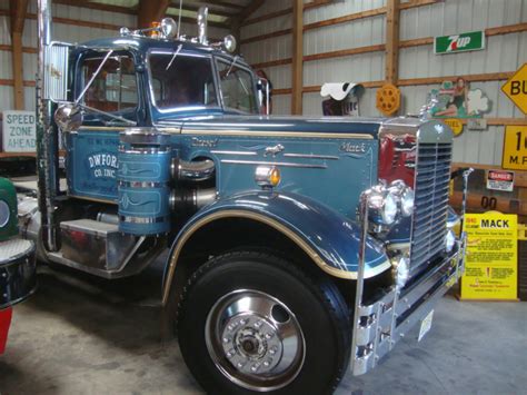 Mack Classic Mack Truck Collection