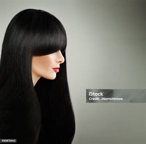 아름 다운 머리 여자입니다 긴 검은 머리와 붉은 입술 화장 프로필 귀여운 모델 소녀 가발에 대한 스톡 사진 및 기타 이미지 가발 갈색 갈색 머리 Istock