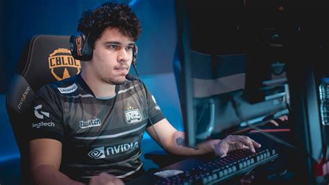 Buscando Renovar Escalação Intz Anuncia Saída De Ayel Espn