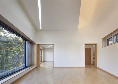 The Curving House By Joho Architecture