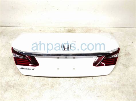 Sold 2016 Honda Accord Trunk Decklid White 68500 T2a A90zz