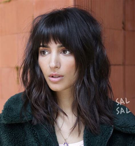 40 Medium Length Hairstyles For Thick Hair ⋆ Palau Oceans