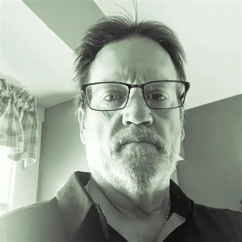 Bill Couzens Uzens 1 • Threads Say More