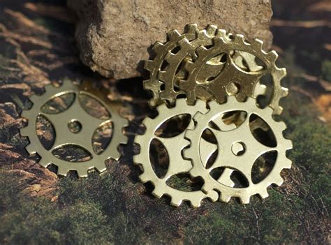 Brass 19mm Blank Gear Cog Cutout For Metalworking Stamping Texturing