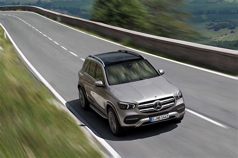 Mercedes Benz Launches Largest Mbux Screens In New Gle Autoevolution