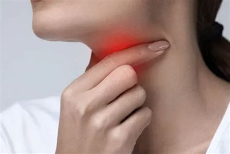 Thyroid Swelling Causes Symptoms And Treatment Options