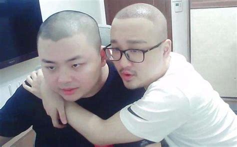 官方出手封禁厄风琉斯等脚本主播，黑洞king不服怒对：我女友开的