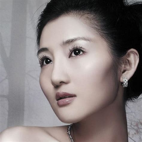 4个护肤小秘诀，教你如何抗老美白肌肤 每日头条