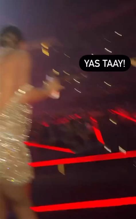 Taylor Dancing Vma 2022 Rtaylorswiftcandids