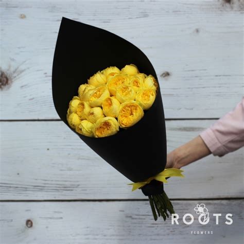 Купить монобукет с доставкой в Москве | Заказать монобукет от ROOTS FLOWERS