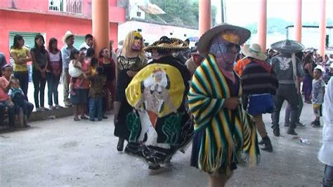 Carnaval 2014 De Juntas Chicas Huehuetla Hidalgo Con El Trio Huasteco